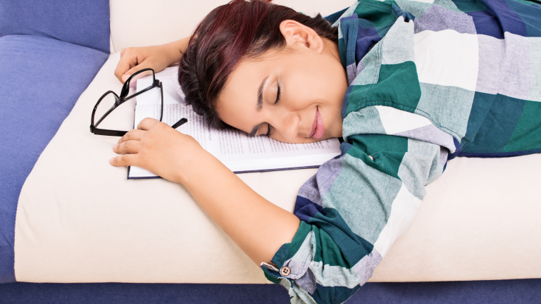 How to Sleep With Your Eyes Open: Is It Possible and How to Do It ...